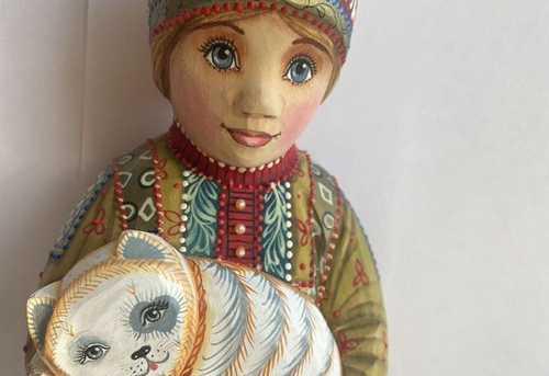 Кукла деревянная ручная работа с котиком