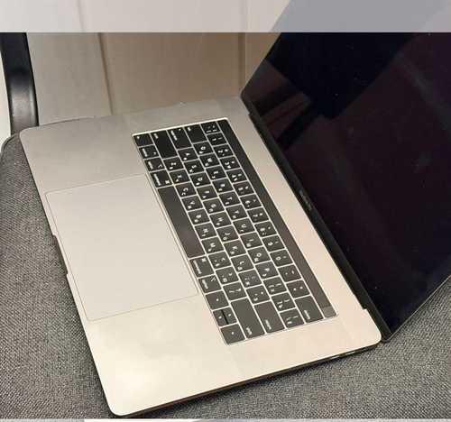 Apple macbook pro 15 2018 32/512 на запчасти