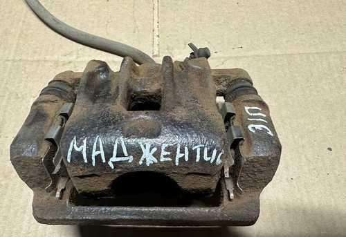 Суппорт задний правый Kia Magentis (03-06)