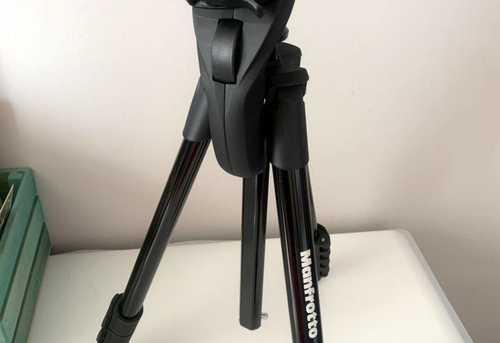 Штатив Manfrotto Compact Action mkcompactacn-BK