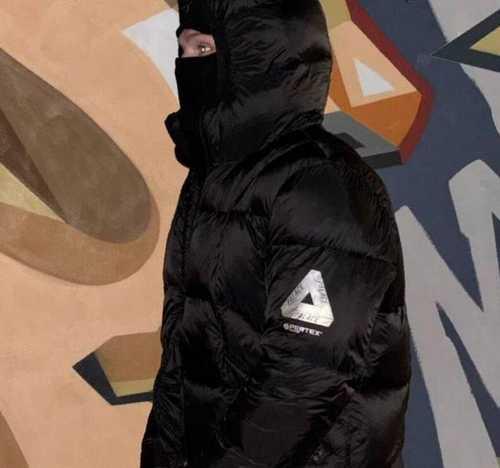 Palace Pertex Frost Balaclava puffa черного цвета