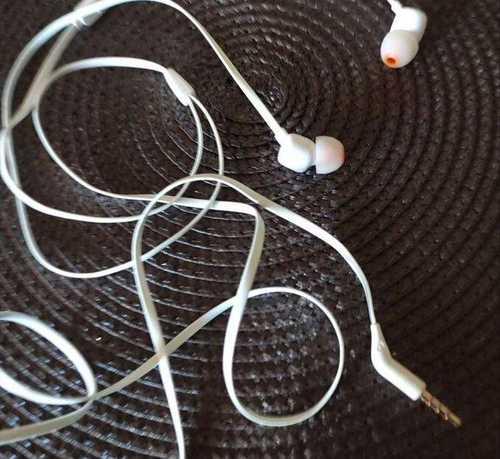 Наушники earpods