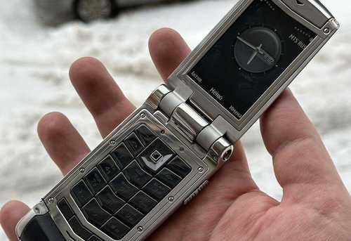 Vertu Constellation Ayxta