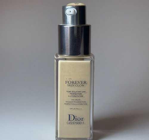 Dior forever skin glow 1W (20мл)