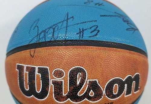 Баскетбольный мяч бк Зенит с автографами игроков