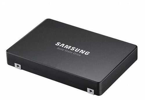 Mzql215thbla-00A07, Диск SSD Samsung PM9A3 2.5" 15