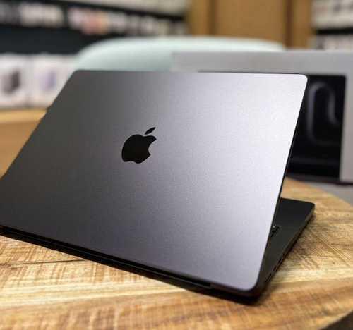 Macbook pro 14 m3pro 18gb 512gb black