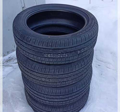 Pirelli Cinturato P7 205/50 R17 89V