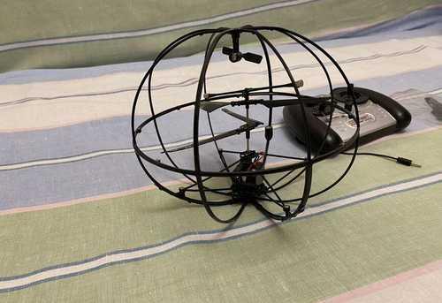 Летающий шарообразный дрон с пультом