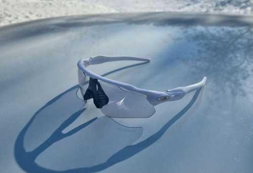 Oakley radar ev path photohromic