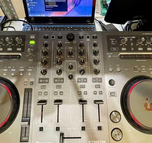 Dj контролер Pioneer DDJ-T1