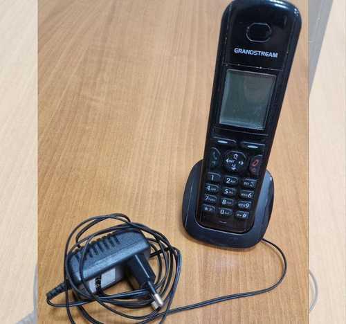 Grandstream DP715 - IP dect трубка