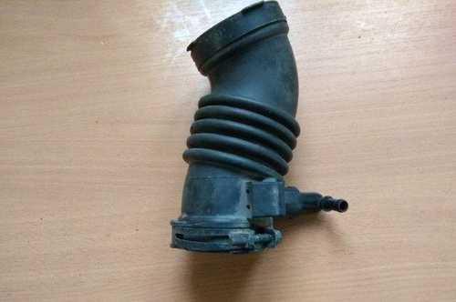 Патрубок воздушного фильтра Mazda Cx7 2007-2012