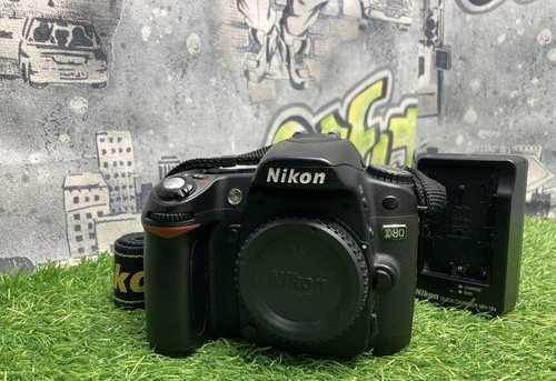 Nikon D80 22.500 кадров