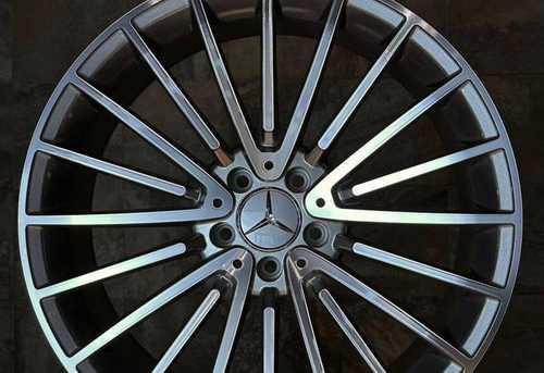 Новые разноширокие диски R20 Mercedes-Benz 0235