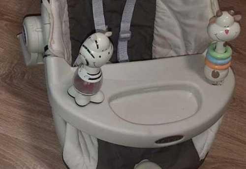 Детская люлька шезлонг со столиком и ремнями