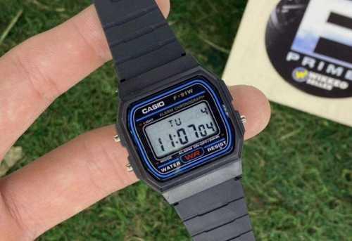 Часы casio новые