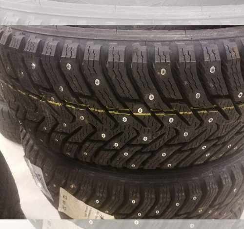 Nokian Tyres Hakkapeliitta 8 205/55 R17 95T