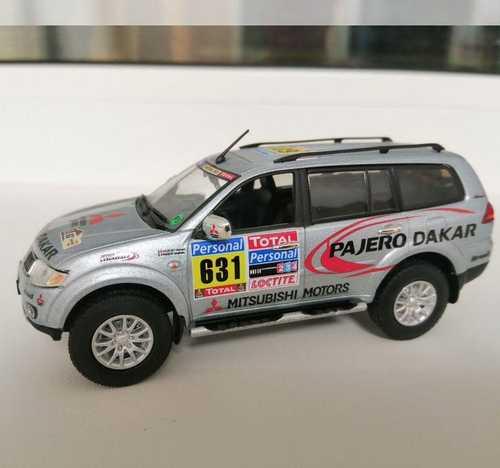 Mitsubishi pajero sport dakar 1:43 vitesse