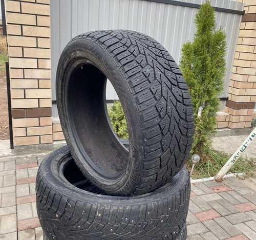 Gislaved NordFrost 100 225/50 R17 98T