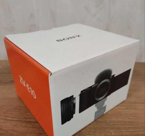 Цифровая фотокамера Sony ZV E10kit(16-50)