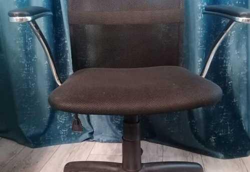 Компьютерное кресло для дома и офиса