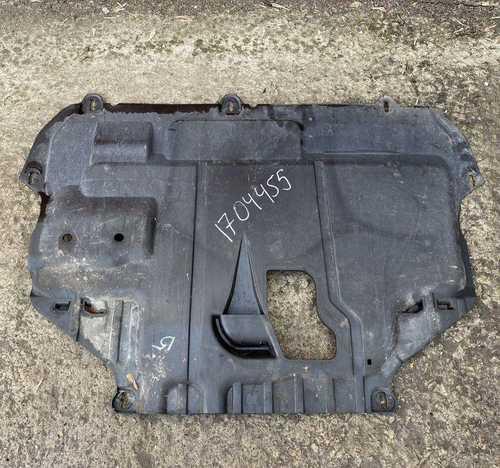 Пыльник двигателя Ford Focus 2 1704455