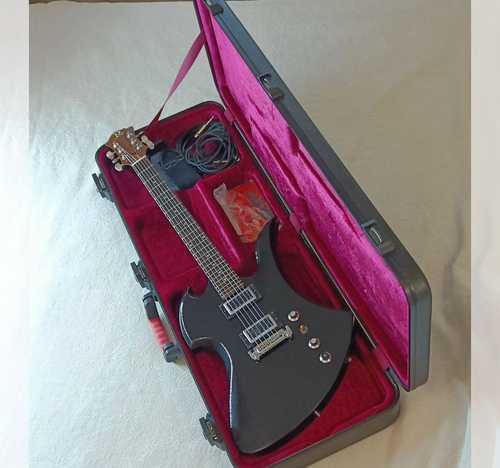 B.C.Rich MG-801 Mockingbird