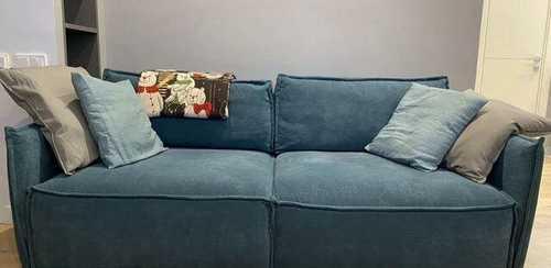 Рафаэль, стильный диван с узкими подлокотниками