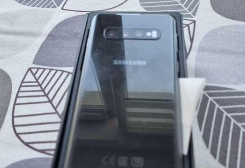 Samsung Galaxy S10, 8/128 ГБ