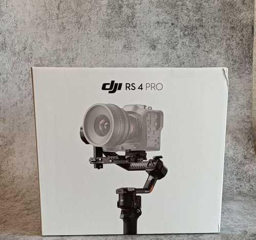 Стабилизатор DJI RS 4 Combo Black Новый