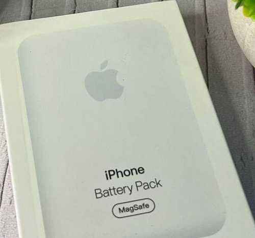 MagSafe Battery Pack 5000 mAh