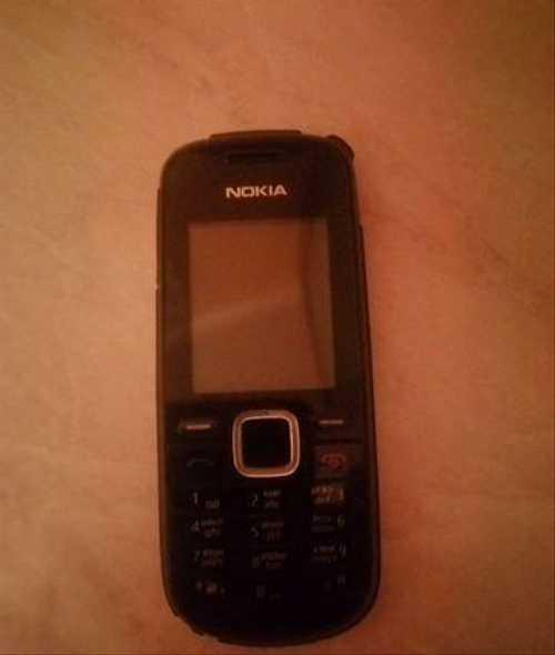 Телефон Nokia 1661