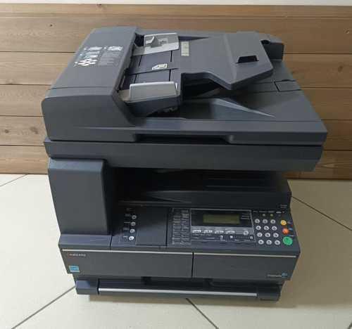 Мфу Kyocera a3-a4taskalfa 181