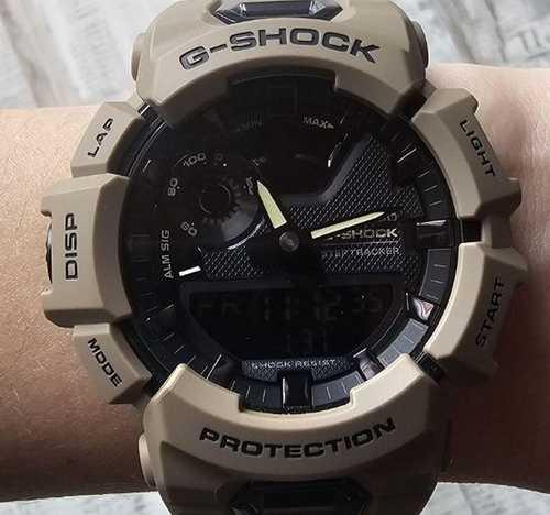 Наручные часы Casio G-Shock GBA-900UU-5AER