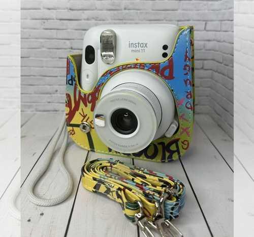 Фотоаппарат instax mini 11 white