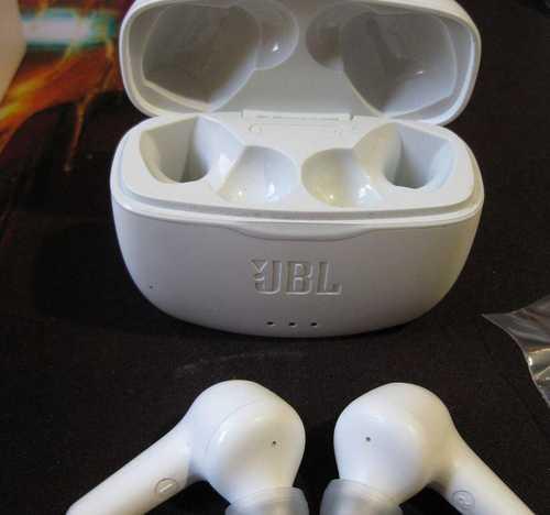 Беспроводные наушники JBL Tune 215 TWS