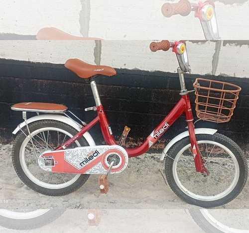 Детский двухколесный велосипед