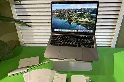 LUX рст 2021 г.в MacBook Pro 13 i5 16GB 512GB