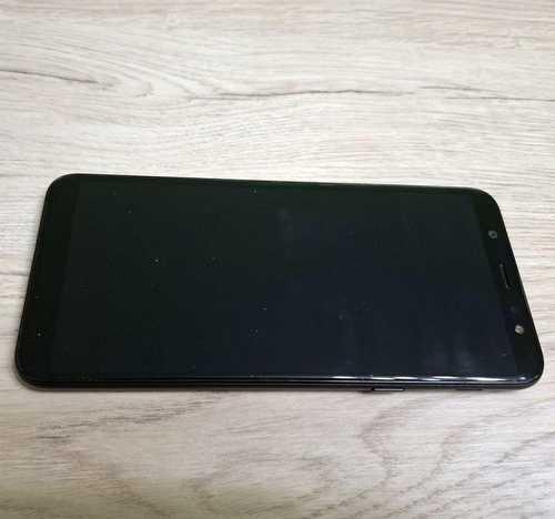 Samsung Galaxy A6 , 4/32 ГБ