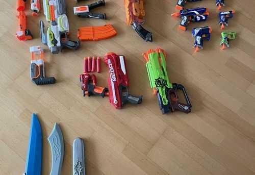 Бластеры Nerf и мечи со звуком