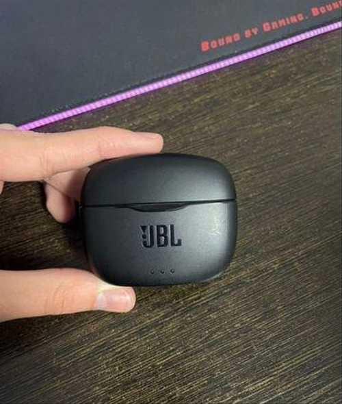 Беспроводные наушники JBL Tune 215 TWS