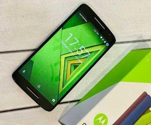 Motorola Moto X Play