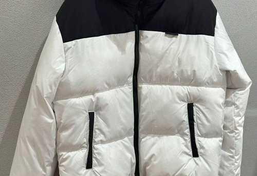 Куртка Karl Lagerfeld размер S наличие