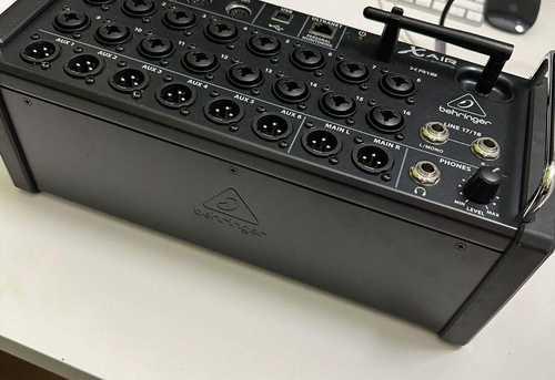 Продам цифровой микшерный пульт Behringer XR18