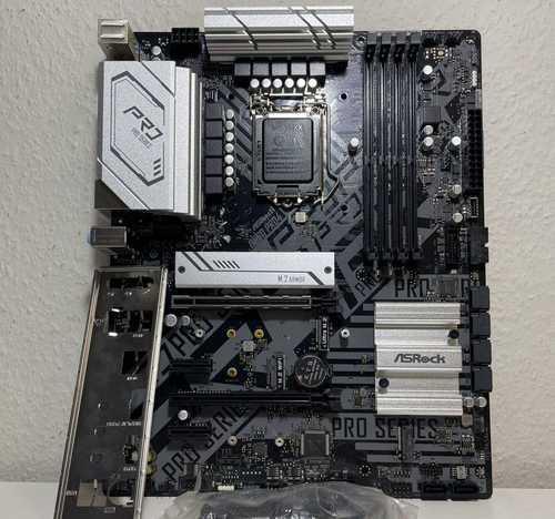 AsRock B560 PRO4 Новая материнская плата