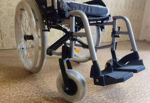 Немецкая инвалидная коляска 40см