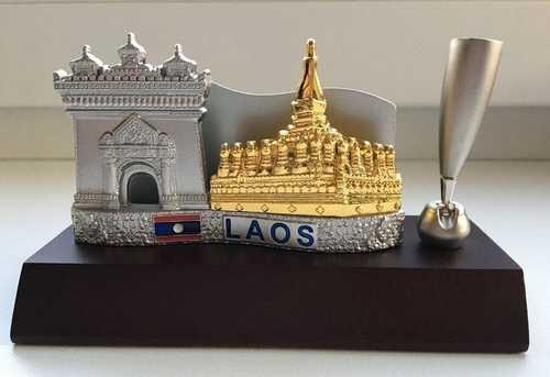 Подставка для ручки и бумаги или визиток из Лаоса