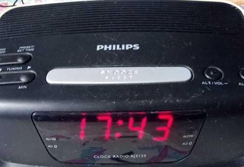 Часы будильник с радио Philips