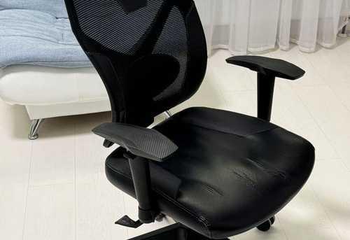 Компьютерное кресло AeroCool Guardian Black